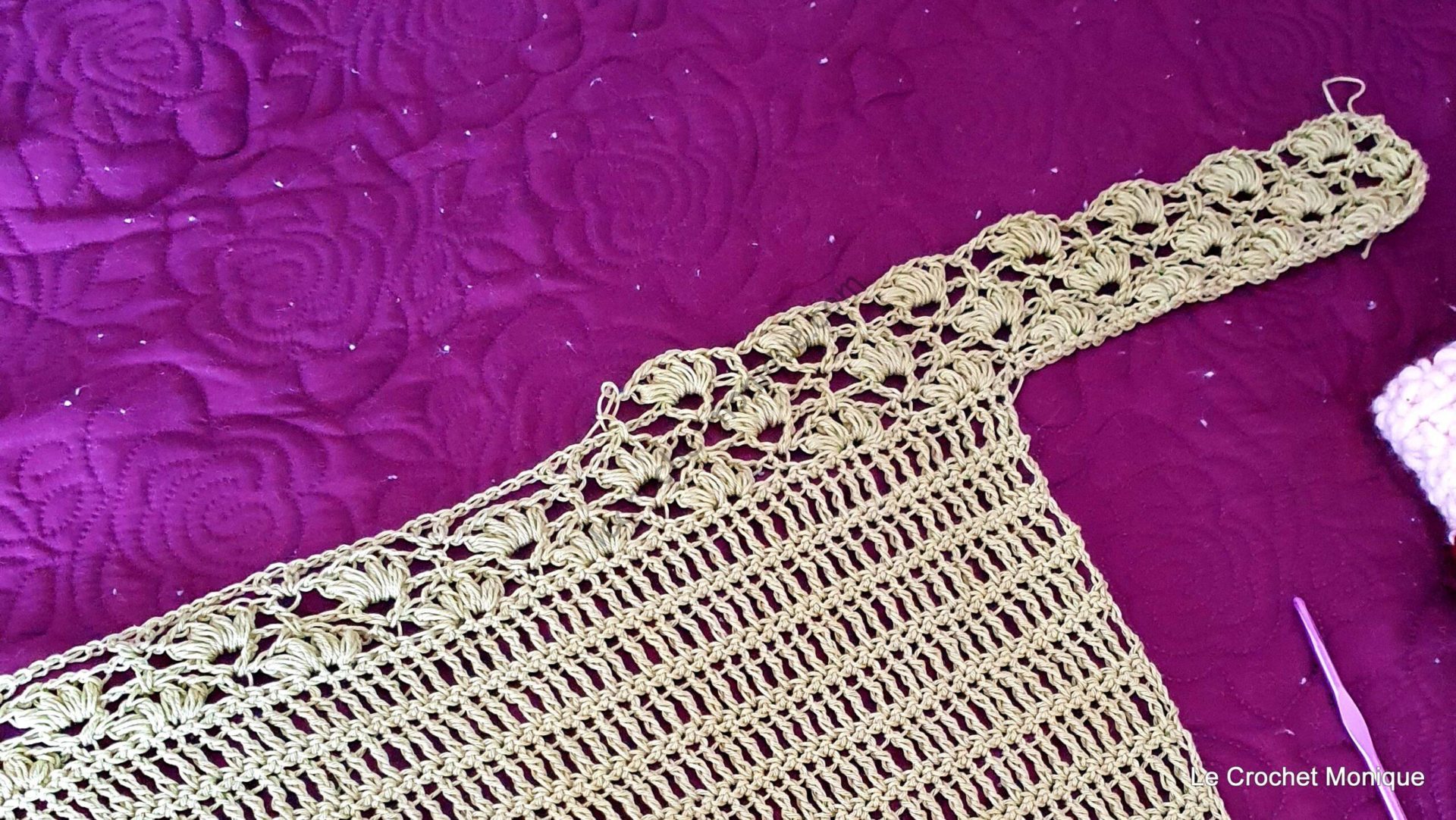 Letné tričko - ARAKAS – Le Crochet Monique - Outfit