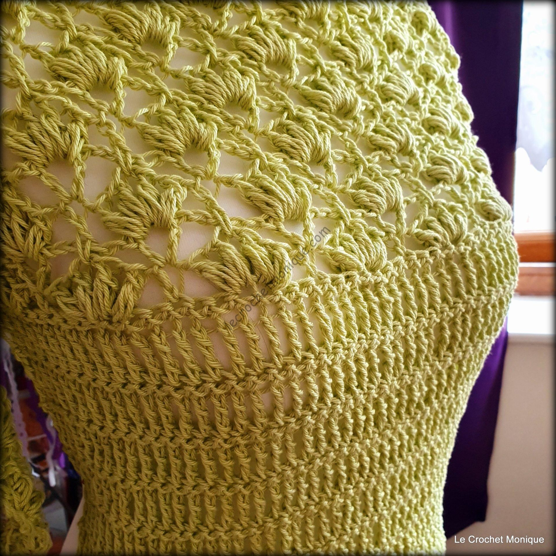 Letné tričko - ARAKAS – Le Crochet Monique - Outfit